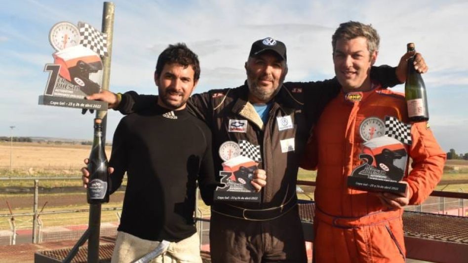 Copa Gol. Daniel Albano no para de festejar